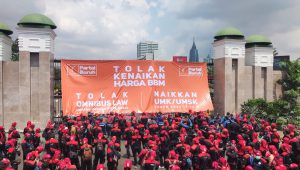 KSPI dan Partai Buruh Gelar Aksi Tolak Kenaikan Harga BBM - KPonline