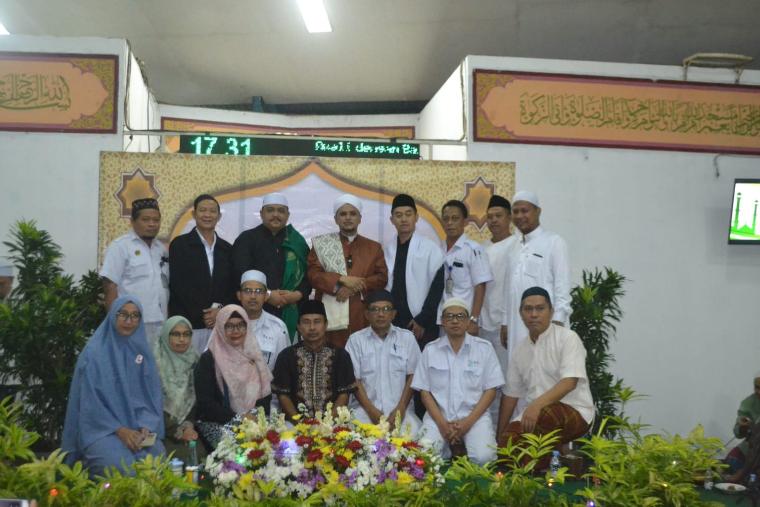 DKM Masjid ANNUR dan PUK SPAMK FSPMI PT Roda Prima Lancar Gelar Acara Maulid Nabi Muhammad SAW ...