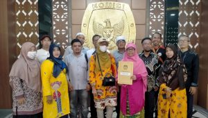 Presiden dan Sekjen FSPMI Dampingi Endang Widuri Ke KPUD DKI, Ini Pesan ...